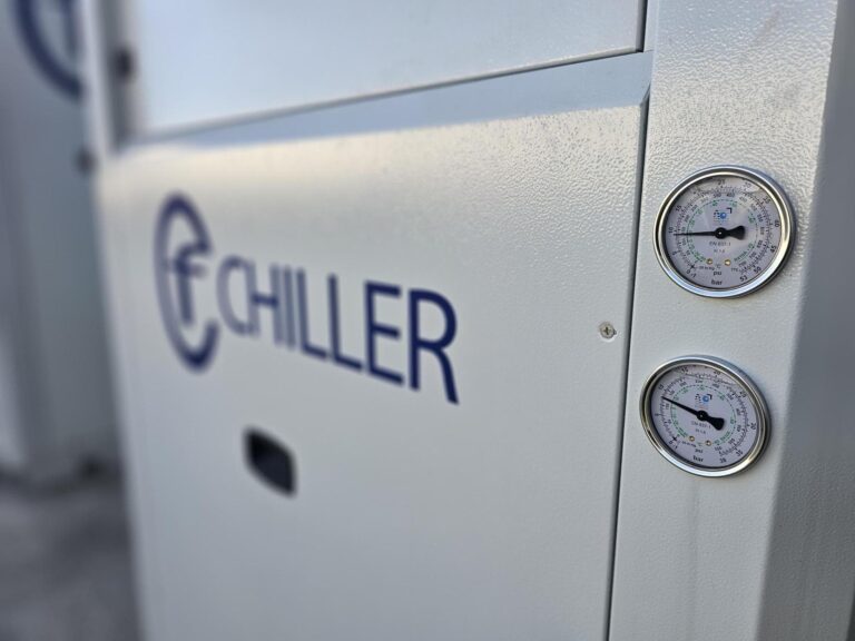 Low Pressure Problems on Chillers: Causes, Damage. Prevention